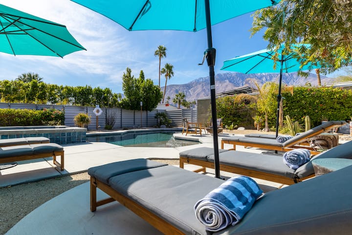 Splash & Sip House – Poolside Palm Springs Getaway - Palm Springs, CA