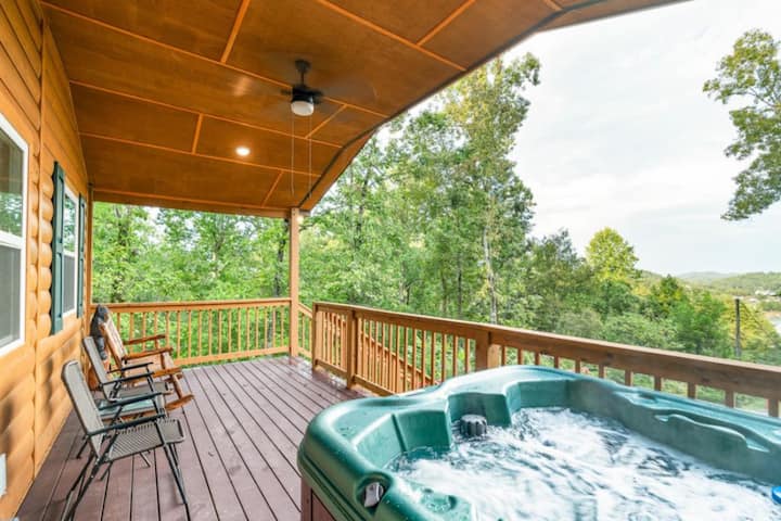 *Cozy 2bd Cabin Near Lake! Hot Tub + Firepit!* - Douglas Lake, TN