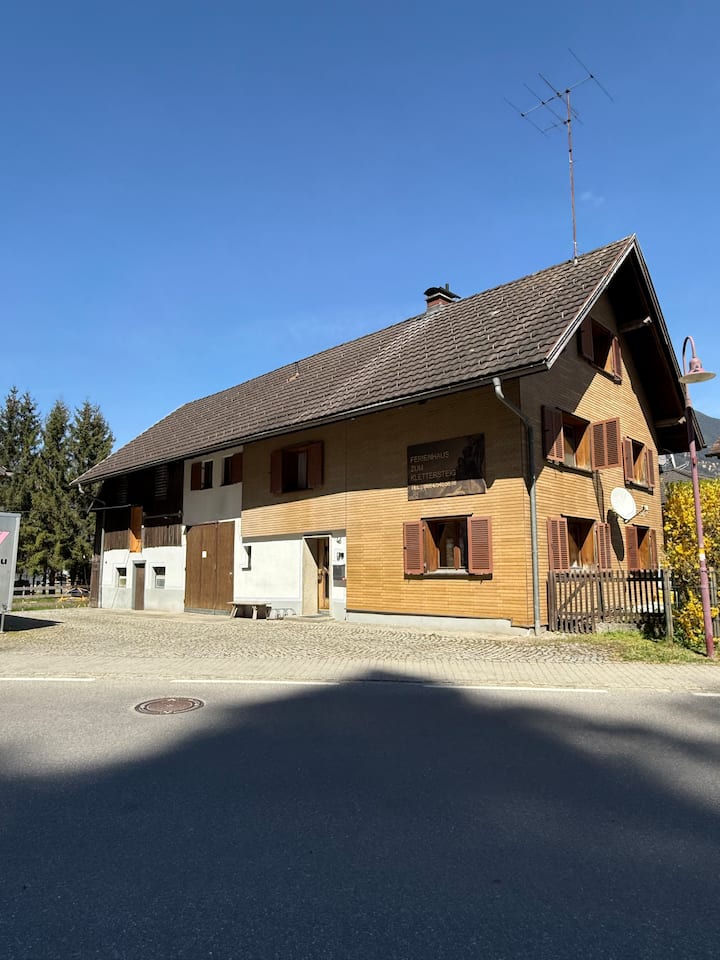 Ferienhaus 18 Personen, Kletterwand, Sauna, Bar - Bludenz