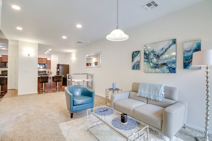 4 Mi To Unm: Convenient Albuquerque Townhome! - Albuquerque, NM