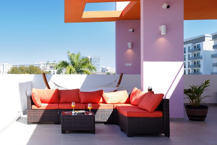 Private Room Near Downtown |  Stunning Views - Miami