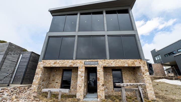 White Mount In Dinner Plain - Harrietville