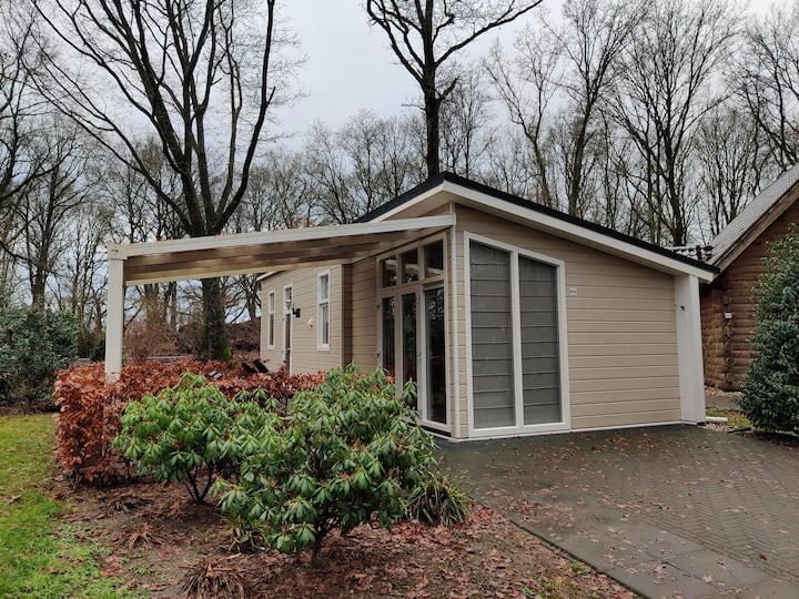 Chalet Confortable Avec Des éQuipements Modernes - Assen