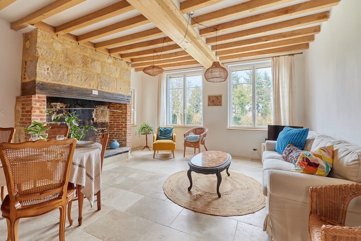 La Tourelle De Saint Michel De Livet - Parking - Normandy