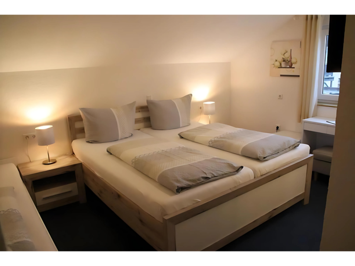 Basic Triple Room - 魯斯特