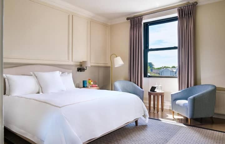 Deluxe King Room - Kenmare