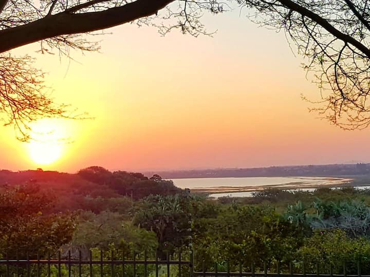 Deluxe King Room - Richards Bay