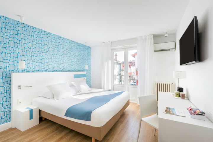 Hotel Kemaris - Confort Room Near Côte Des Basques - Ustaritz