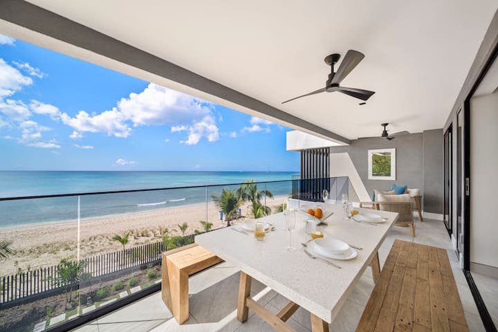 Exceptional Beachfront Condo - Allure 301 - Barbados