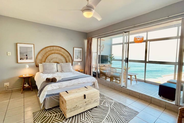 Modern Sea View Stay | 1 Br | Desk | Beach Access - La Mercy