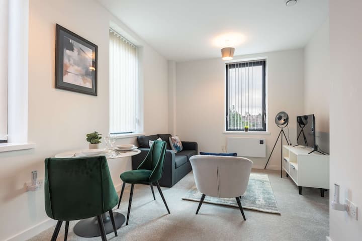 Modern & Stylish 1 Bedroom Apartment In York - York
