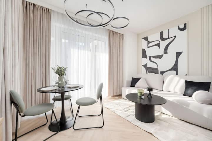 Białowieska 75a | Elegant Apartment | Parking - Wrocław