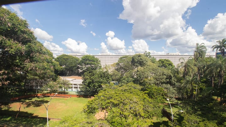 Apto Com Boa Localização,garagem E Ar-condicionado - Brasília–Presidente Juscelino Kubitschek Airport (BSB)
