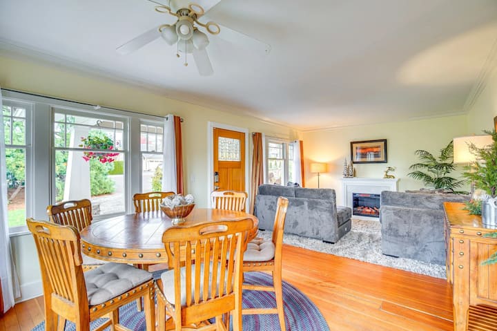 Sequoia Vacation Rental - Fife, WA