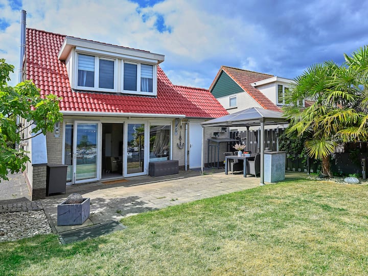 Maison De Vacances Au Bord De L'eau Avec Jardin - Roermond