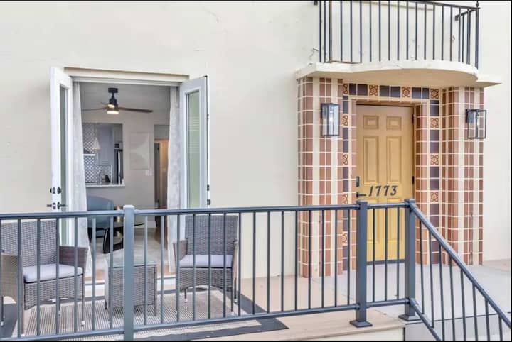 Chic Riverfront 3 Apartments -In Downtown San Marc - Jacksonville, FL