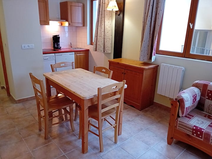 Appartement Dans Les Alpes Du Nord Avec Balcon - Lanslebourg-Mont-Cenis