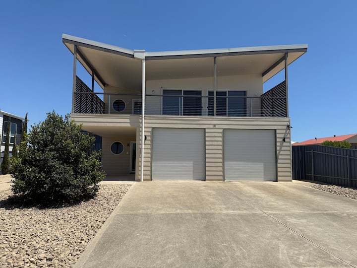 Duttons Point Turton-beautiful Executive Property - Point Turton