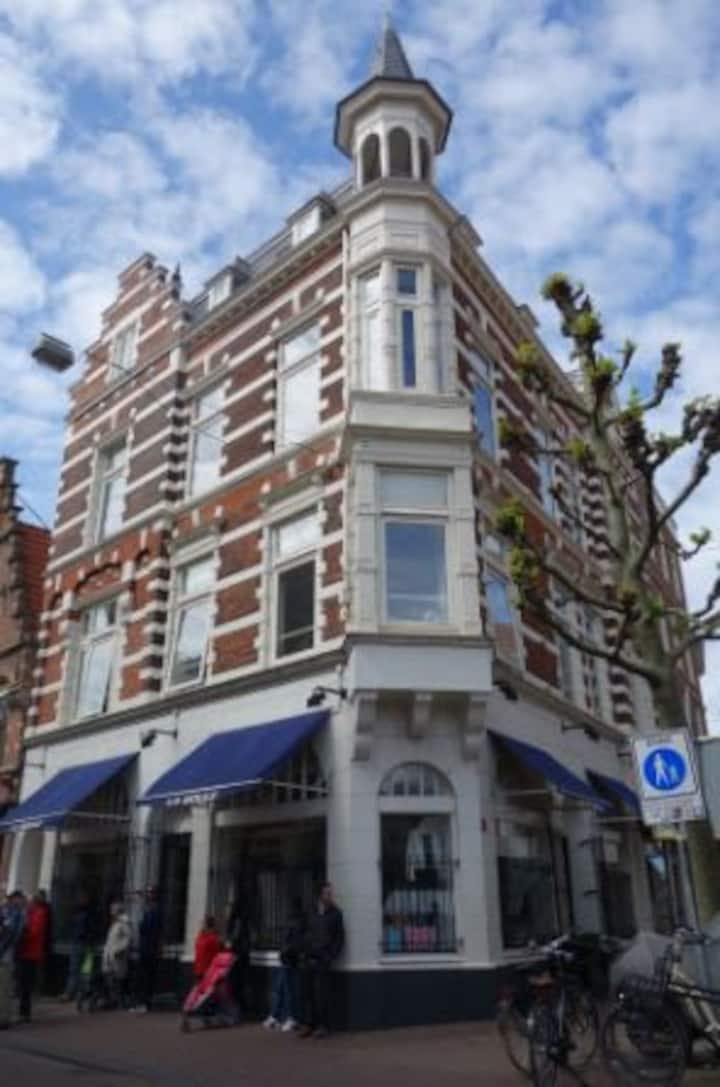 Jorisz Apartments | A - Haarlem