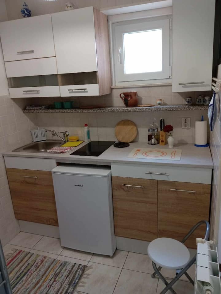 As-23980-a Garçonnière Prés De La Plage - Cres