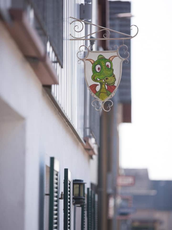 Europa Park Fans- Nid De Dragon Rust Pour 6 Person - Rust