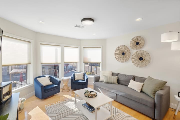 Eagles Loft - Luxury Downtown Living! - South Haven, MI