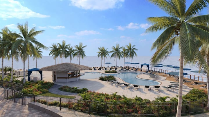 Steps From The Scenic Beach | Couple Room - Islamorada