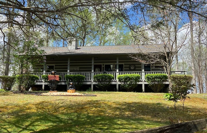 Heaven's Hideaway-2 King Suites/hot Tub/pet Friend - Wears Valley, TN