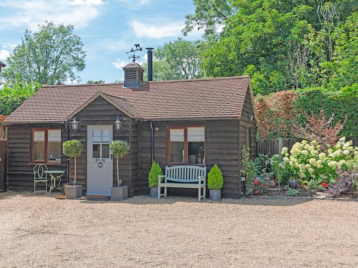Rose Cottage - Uk49048 - Epsom