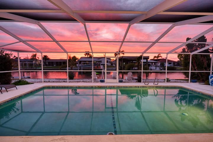 Private Dock~covered Pool~hot Tub~game Room Fun! - Apollo Beach, FL
