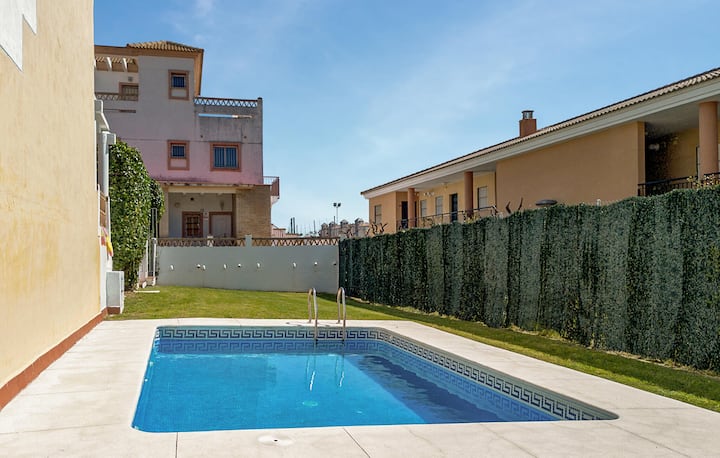 Awesome Home In Islantilla - Lepe - Lepe