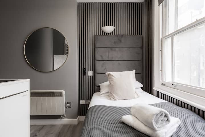 Chambre Simple-budget-sdb Privée - London