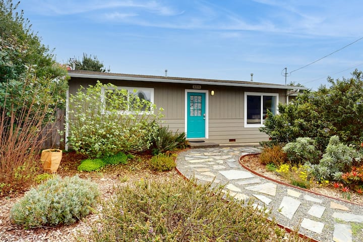 3br Home W/private Hot Tub & Yard-close To Bluffs - McKinleyville, CA