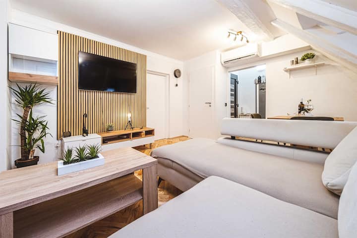 Tkalcic's Oasis No.1 With Free Parking - ザグレブ