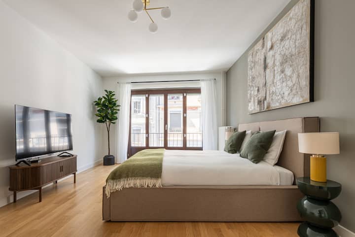 Chic & Central Lakeside Home #8 - Genf