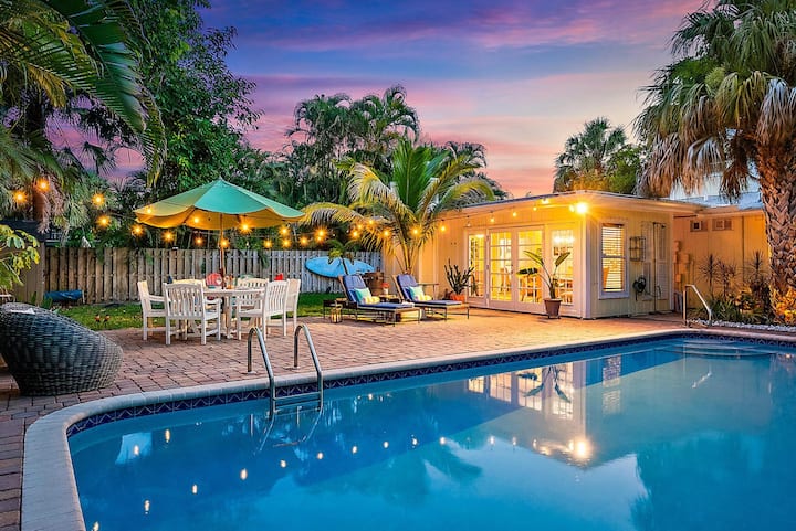 Sawfish Bay Bungalow, Location! - Jupiter, FL