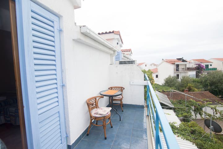 Appartement Blue (103451-a6) - Igrane