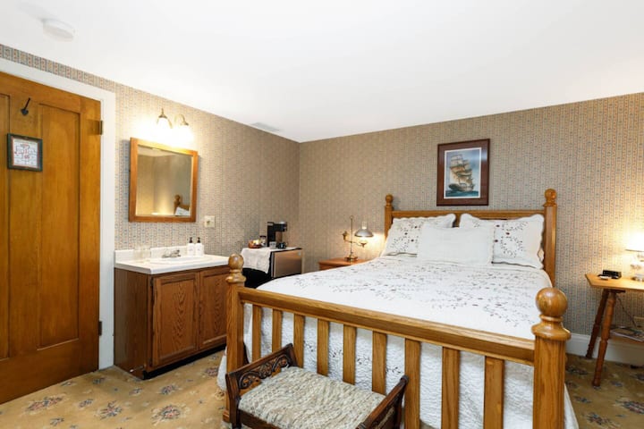A&d Rise Getaways @ Briarstone Inn Unit 4 - Galena, IL