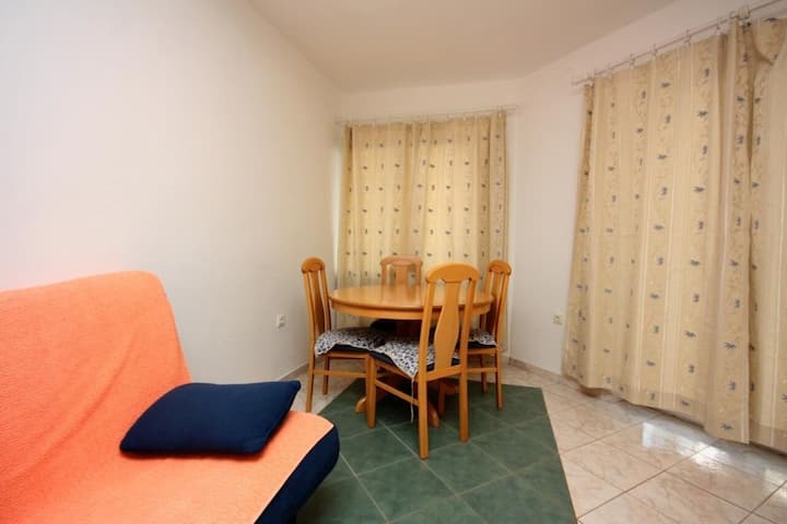 Appartement Dragan (10518-a1) - Tisno