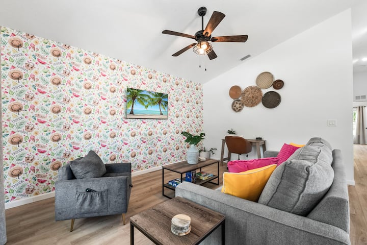 Tropical Summer Getaway | Team Joseph Ellen - St. Augustine, FL