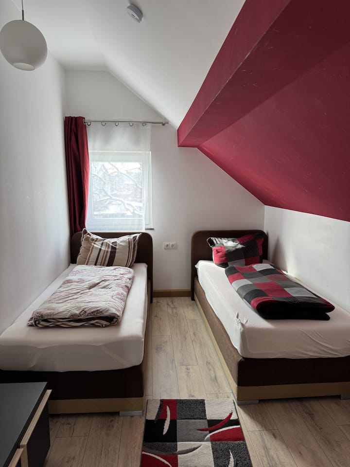Semihome, Apartment Mit Zwei Schlafzimmern - Rottweil