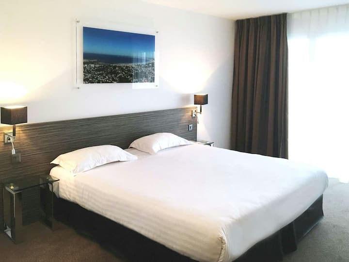 Superior Room & Kitchen By Golden Tulip La Baule - La Baule-Escoublac