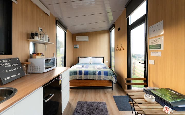 Bruce Farm Alpaca Cabin 3 By Tiny Away - Balclutha