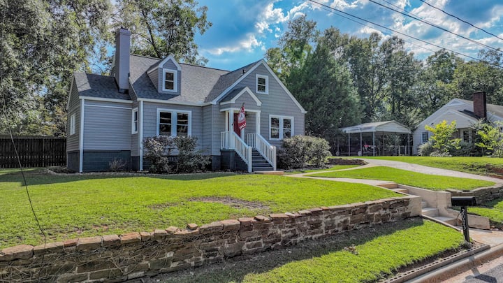 Tide On 19th- 4br/2ba, Large Patio, Fire Pit & Sma - Bryant-Denny Stadium - Tuscaloosa