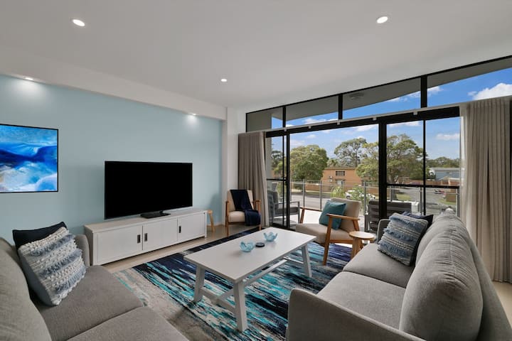 Waves - Luxury 3 Bedroom Apartment Special Offer - Huskisson