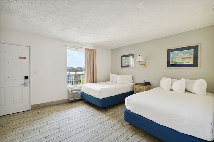 Ocean View Suite, Holiday Terrace Beachfront Hotel - Panama City Beach, FL