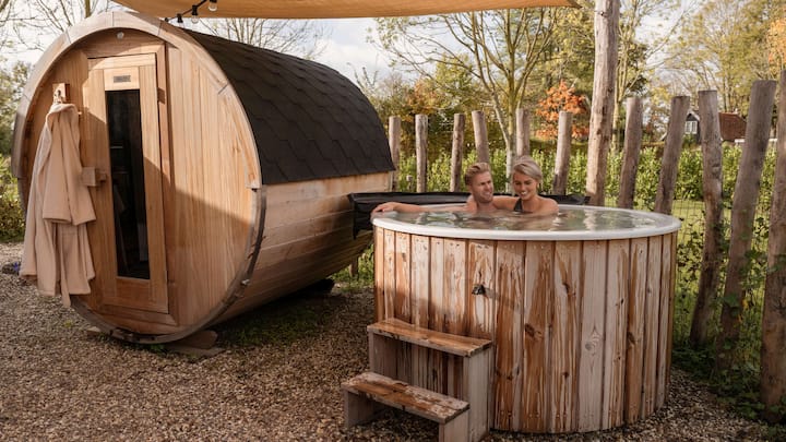 Waterlodge Met Hottub & Sauna | 6 Pers. - Winterswijk