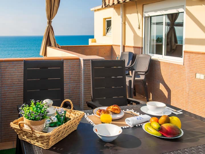 Acosta Beachfront By Interhome - Rincón de la Victoria