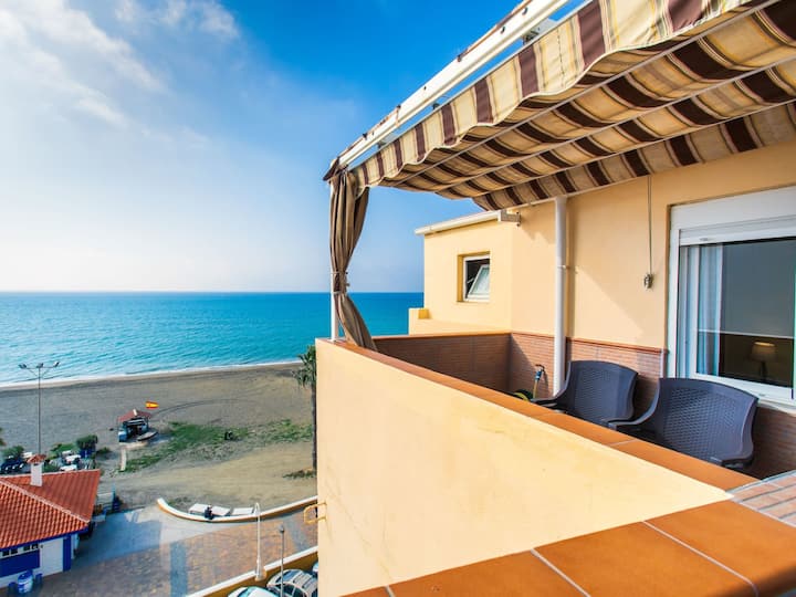Acosta Beachfront By Interhome - Rincón de la Victoria