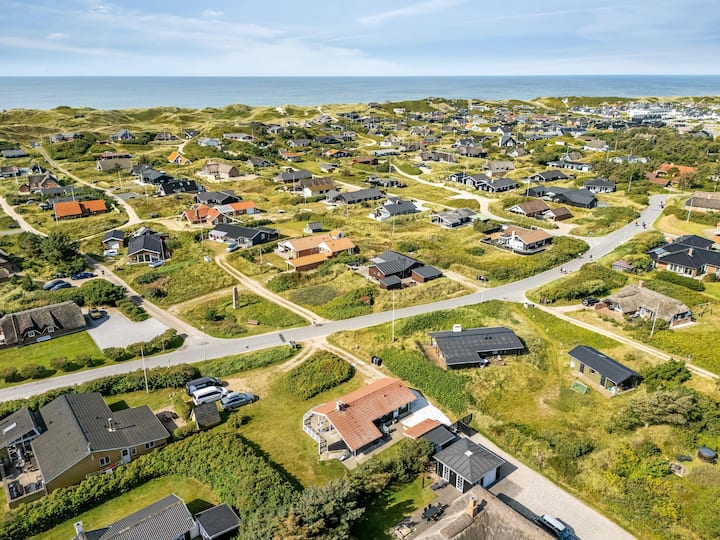 Charming Holiday Home Close To The North Sea And. - Søndervig